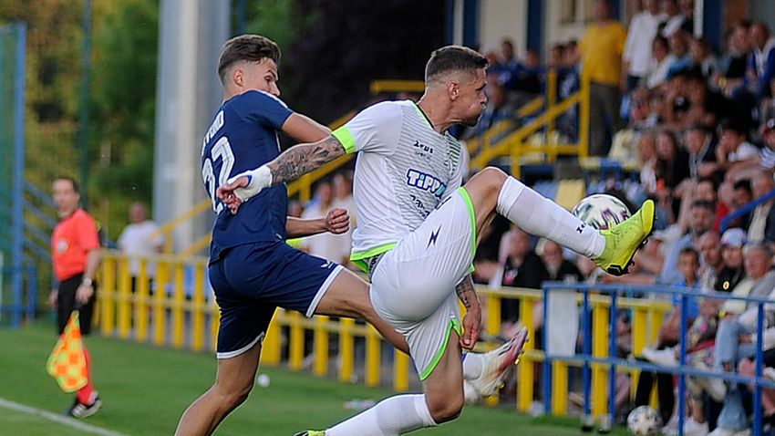 FEOL - Az Aqvital FC Csákvár ezúttal nem bírt az FC Ajkával, és kikapott