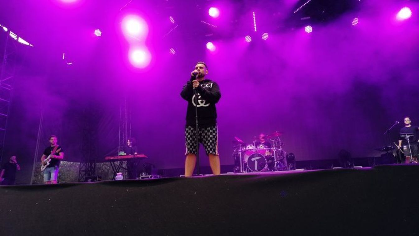 Hamarosan új dallal és klippel jelentkezik Horváth Tamás és Rácz Gergő