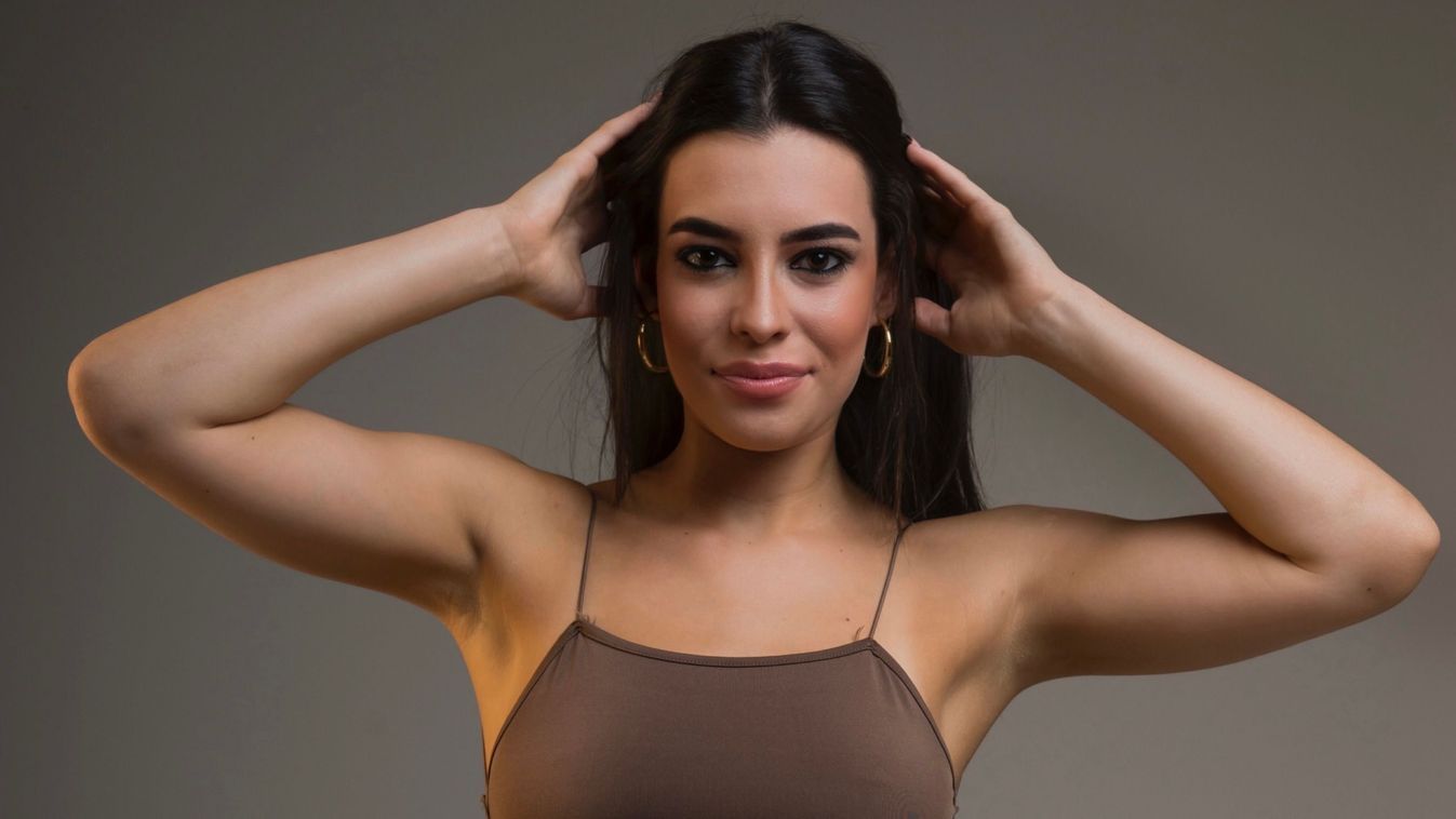 A Kiképzés legszebb hölgye a terepen is bizonyított!