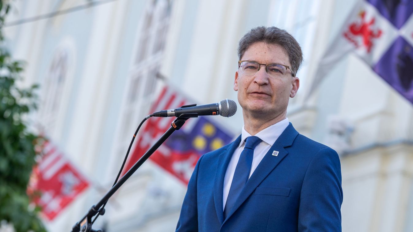 Cser-Palkovics András: egy emberként szurkolunk nektek