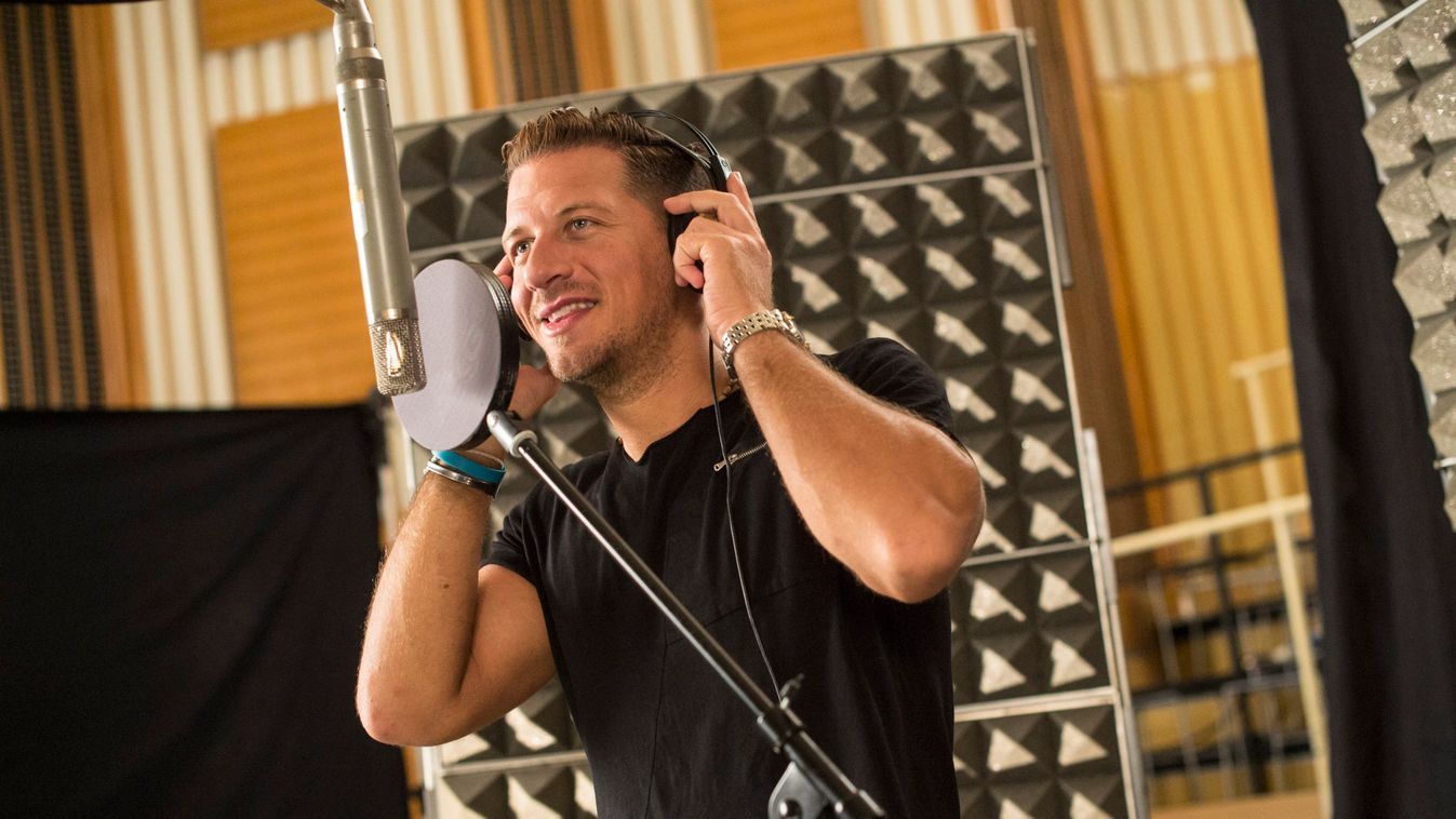 Vastag Csaba és Csocsesz lép színpadra Fejérben