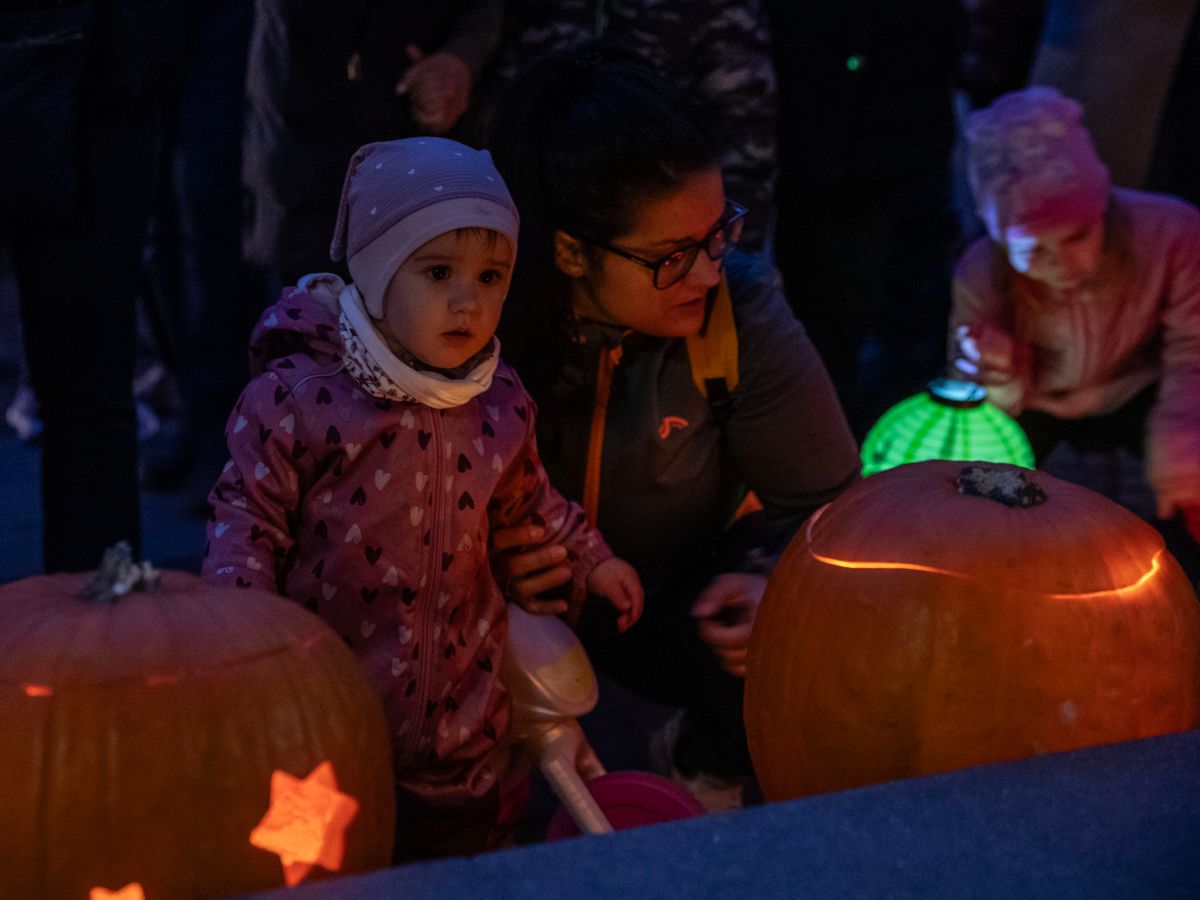 Töklámpás fesztivál Székesfehérváron: élmény és közösség a Bartók Béla ...