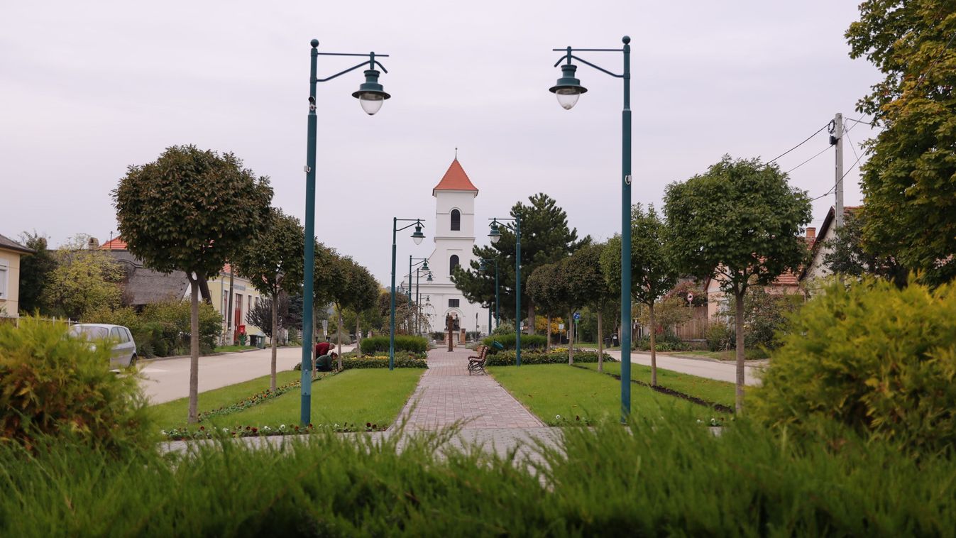 Magyar Falu Program: fejlődik a közvilágítás Sukorón