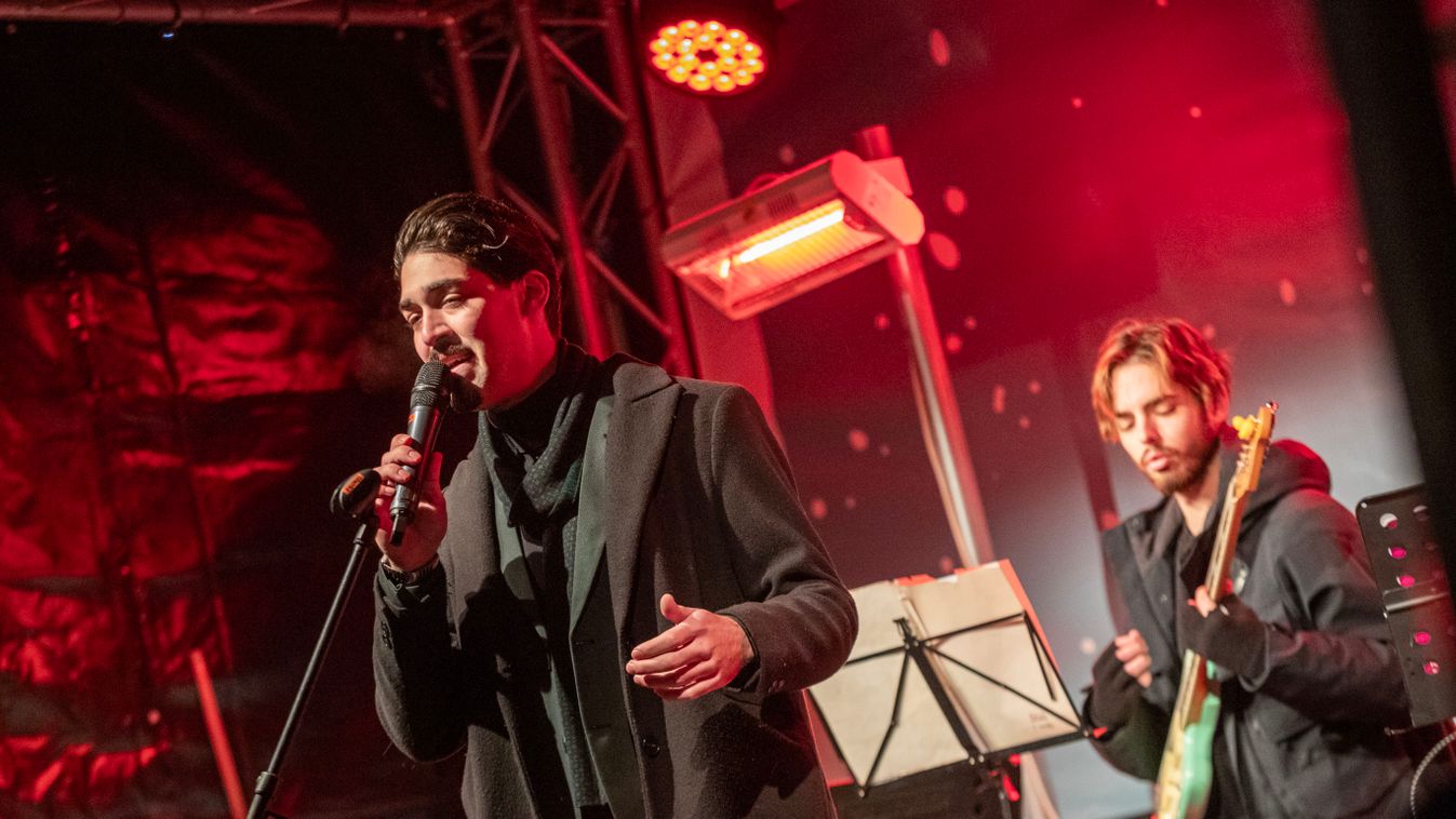 Kodolányi jazzkarácsony ünnepi dallamokkal